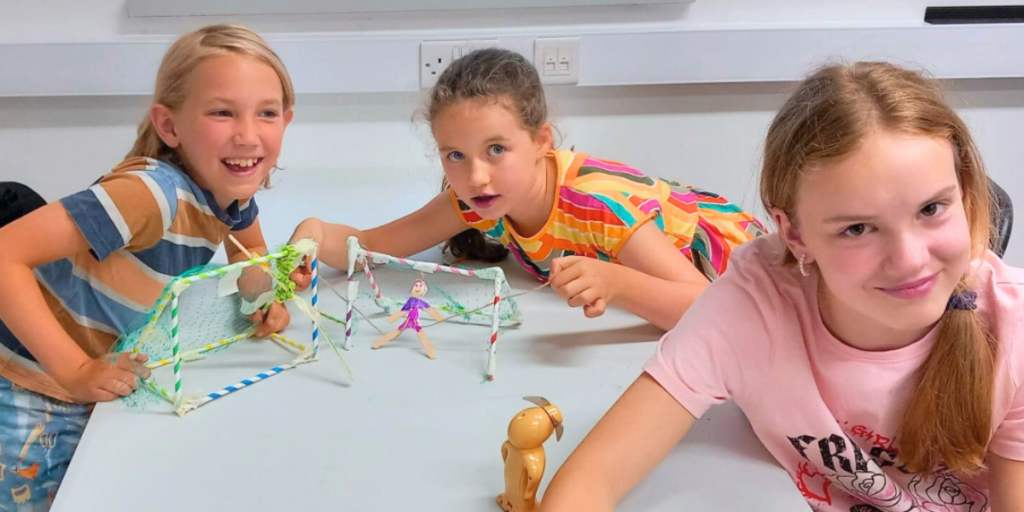 Engaging Girls in STEM: Strategies | SIE