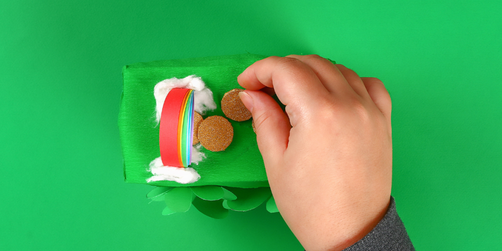 Create Your Own Leprechaun Trap for St. Patrick's Day | EFK